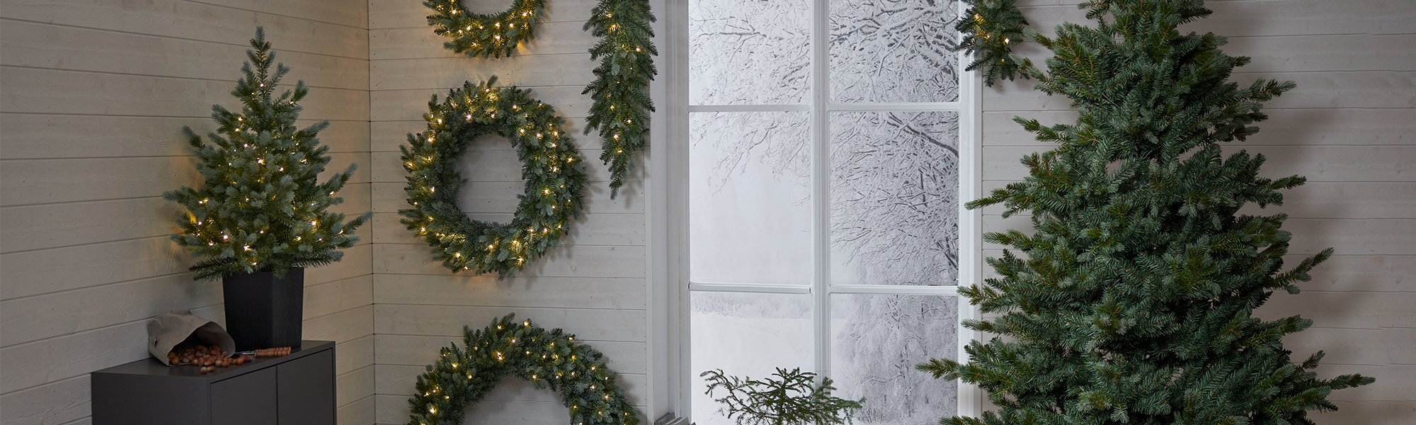 Julgranar & Grönpynt - jul- & dekorationsbelysning för inne & ute